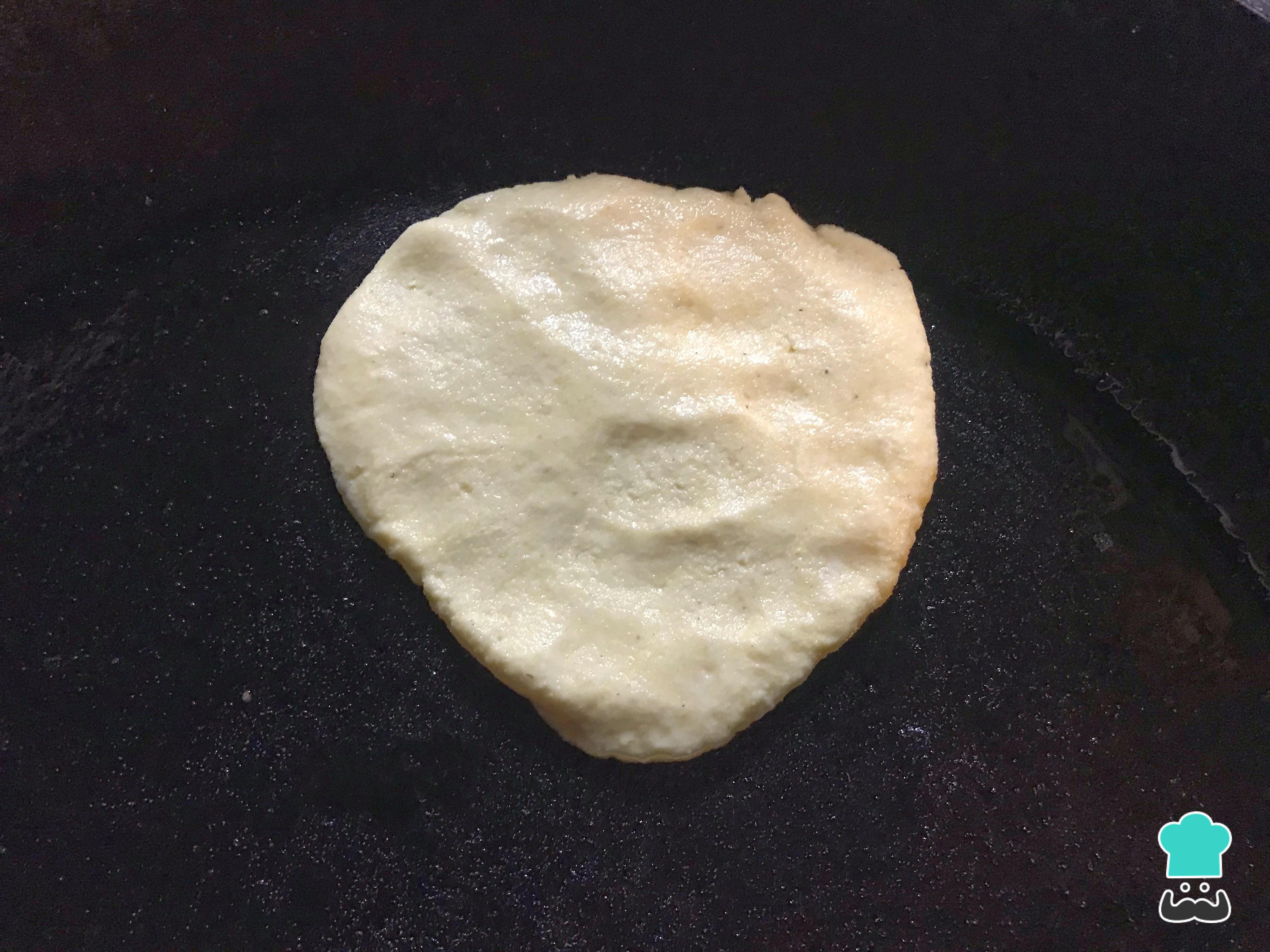 Arepa paisa - Receta FÁCIL paso a paso