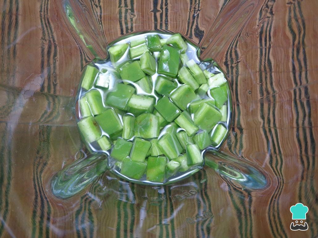 Jugo de nopal para bajar el colesterol - Receta y cómo tomarlo