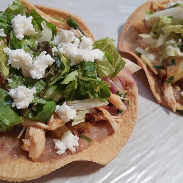Tostadas De Pollo Receta