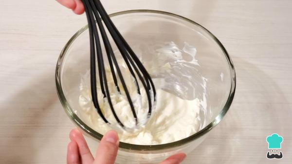 Tarta de queso con yogur griego - ¡Muy cremosa!