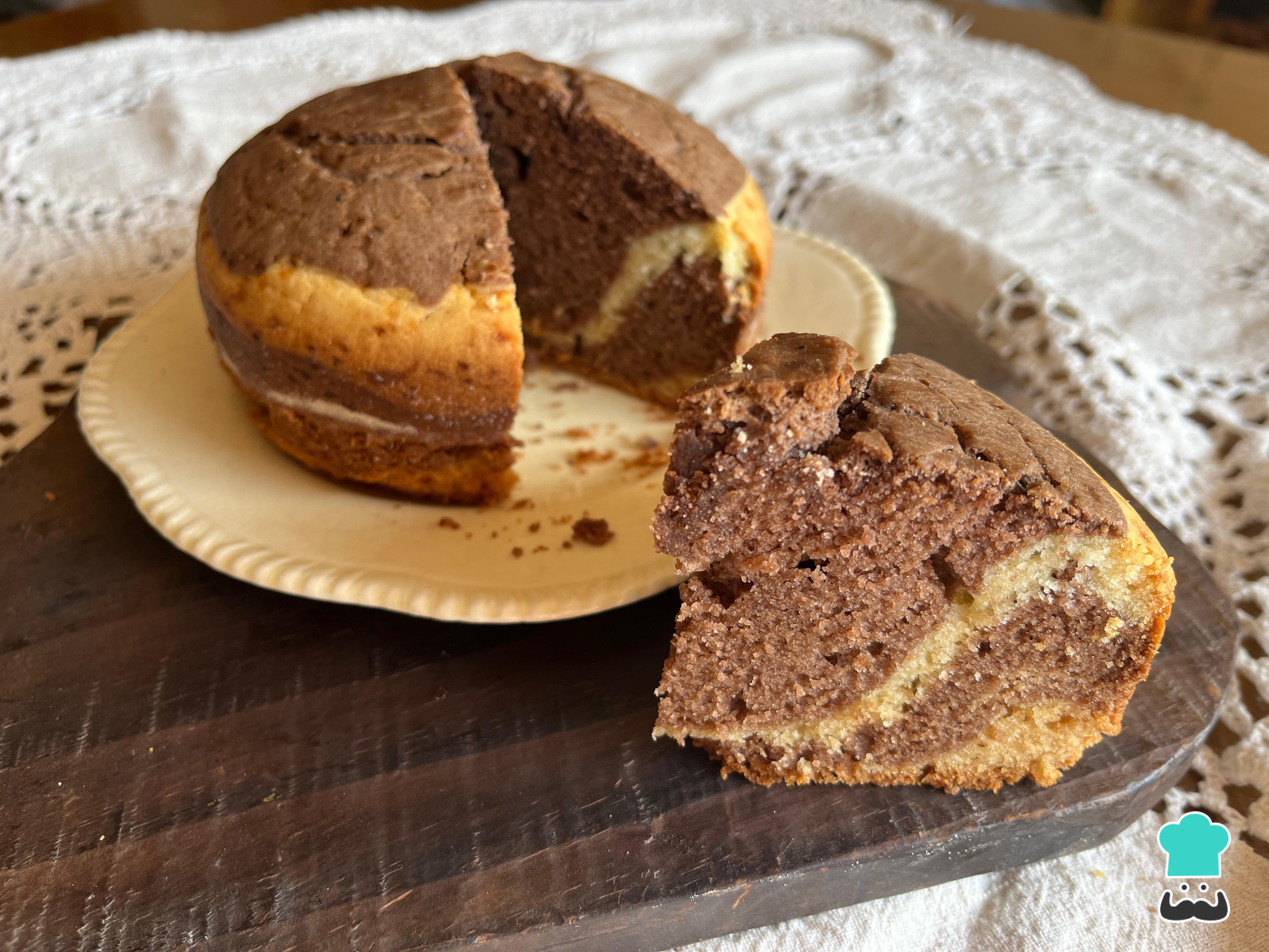 Bizcocho con 2 huevos - Receta FÁCIL